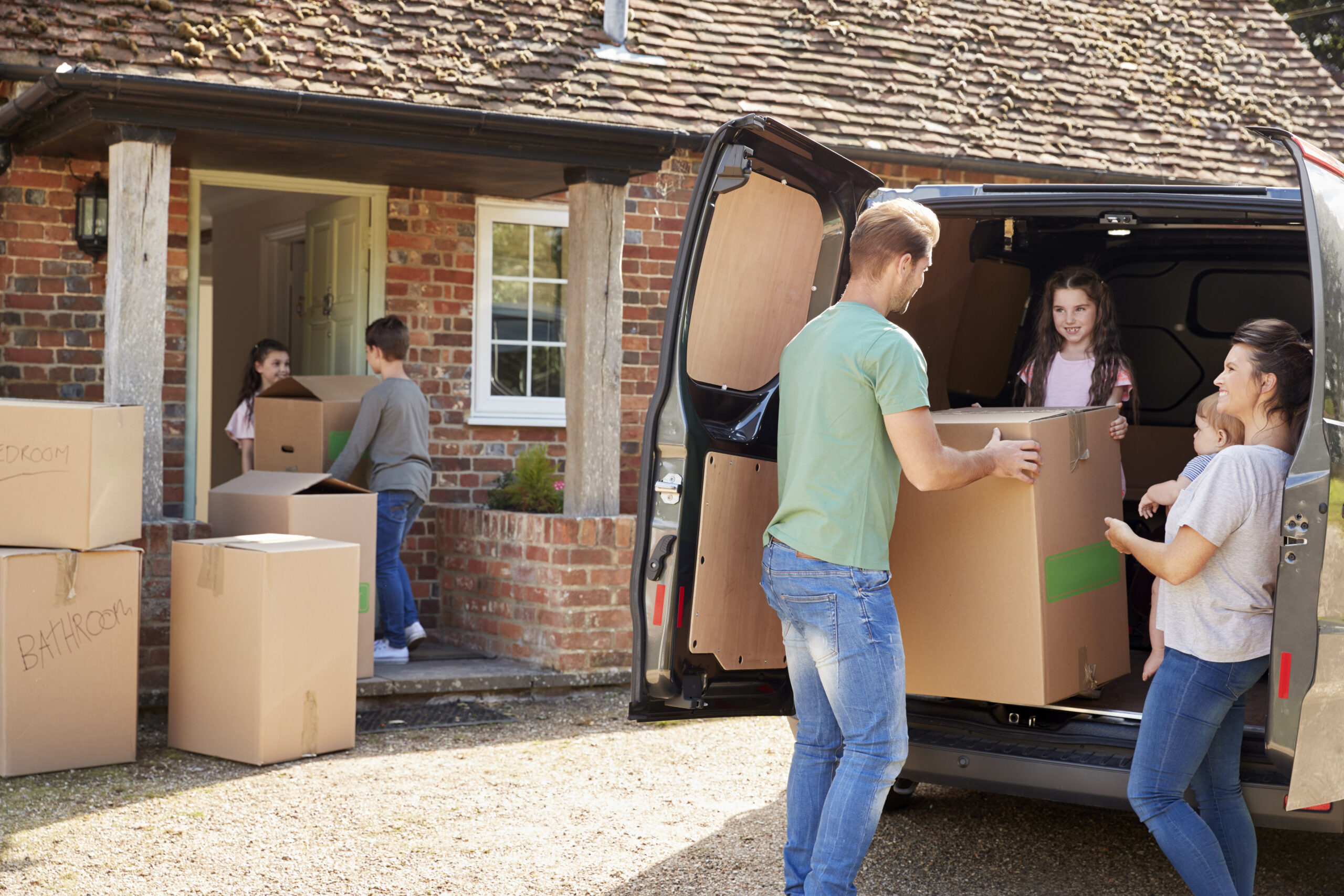 Moving House Boxes: How Many Do You Need? | Boxtopia